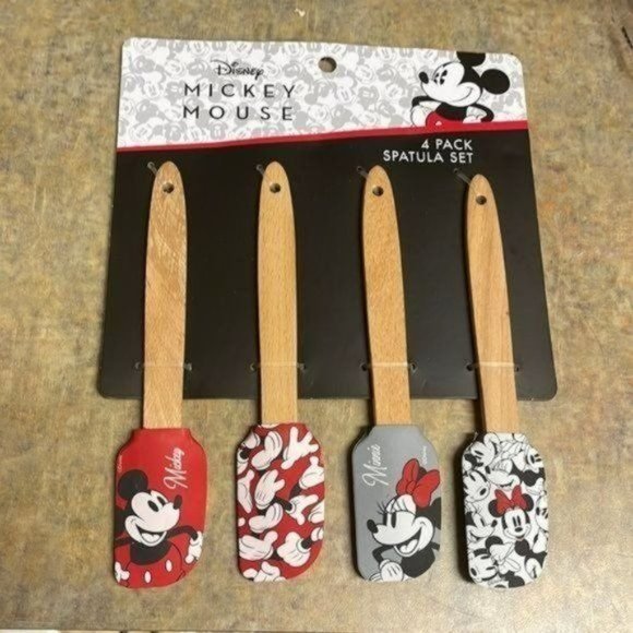 Disney | Kitchen | Disney Mickey Mouse 4 Pack Mickey And Minnie ...